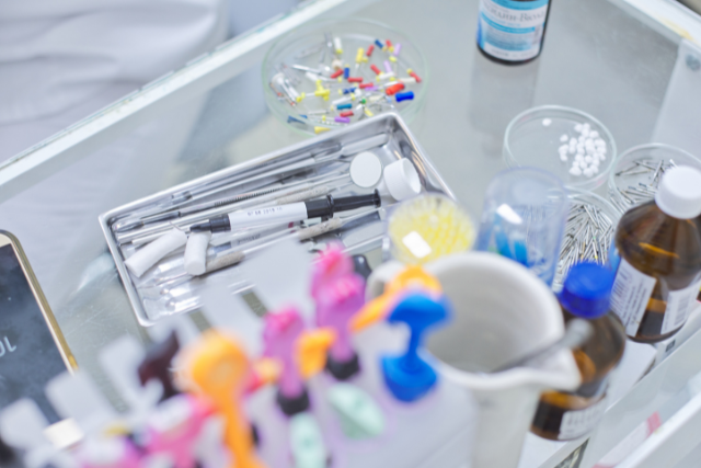 The Ultimate Guide to Choosing the Right Laboratory Materials