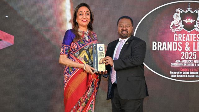 Mrs. Saroj G. Warke Wins “Women Empowerment Leadership 2025” Award at ...