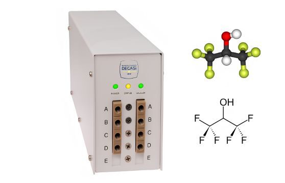 Degasser for volatile and aggressive solvents